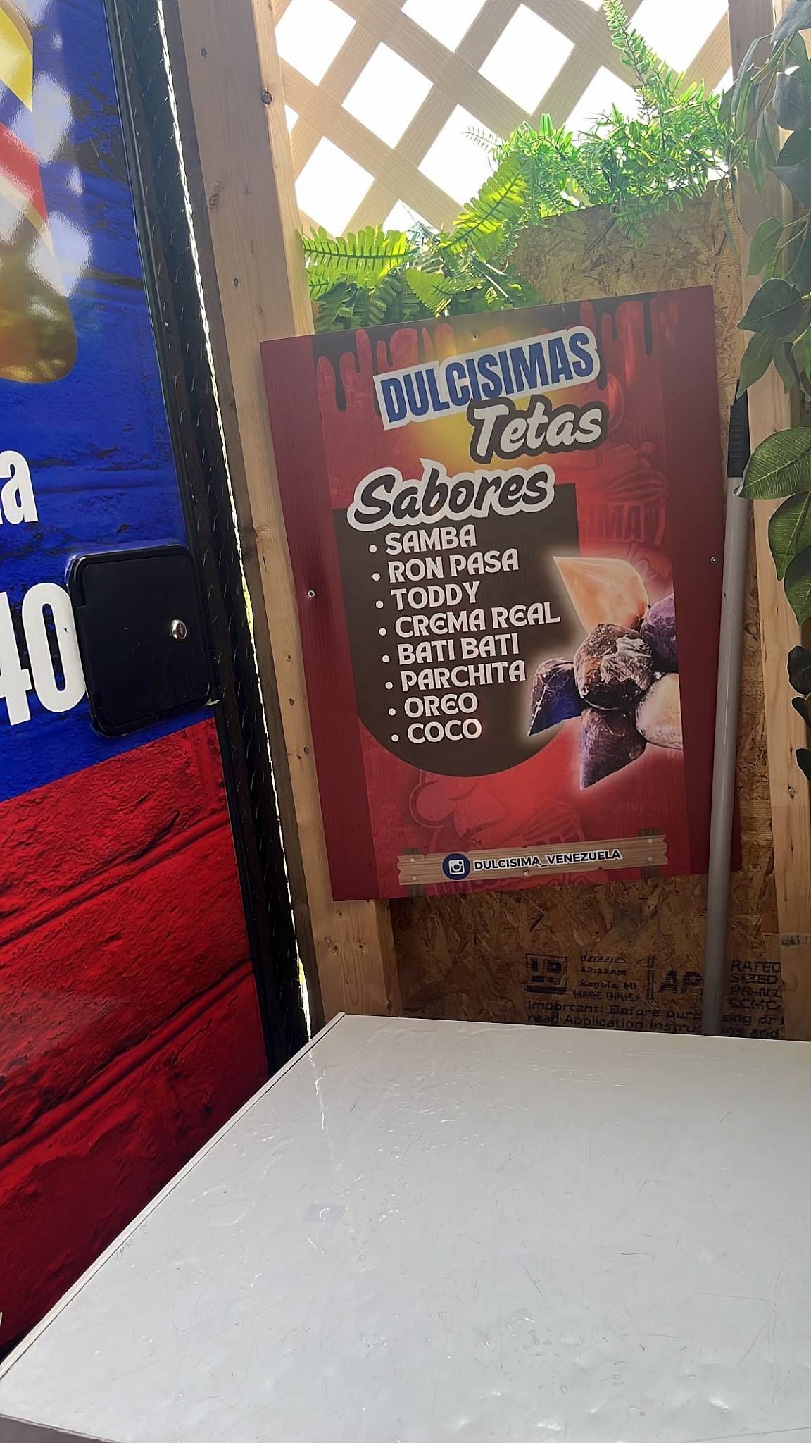 Menu at Dulcísima Venezuela restaurant, Nashville