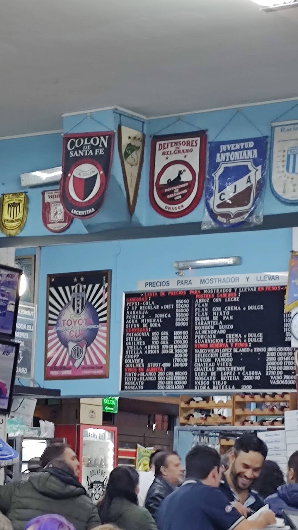 Carta de pizzería El Cuartito, Buenos Aires, Talcahuano 937