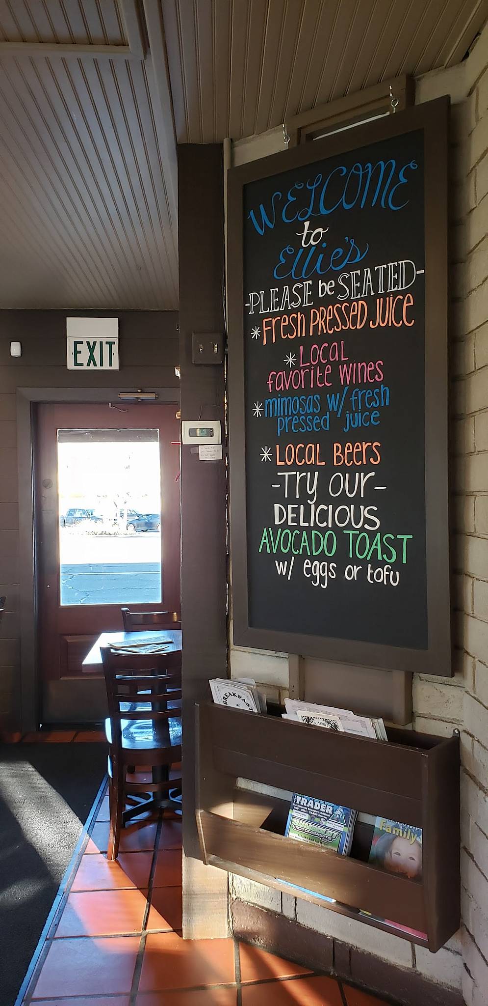 Menu at Ellie's Mutt Hut restaurant, Ukiah