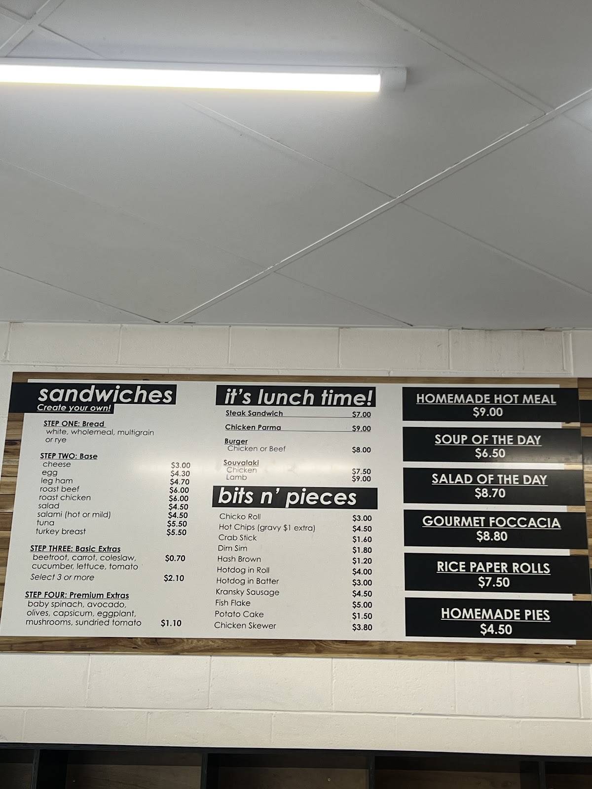 Menu at HM Wrap & Roll fast food, Ballarat Central