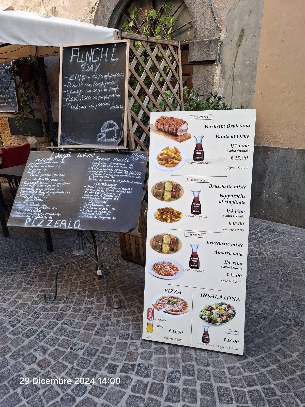 Menu at L'Angolo Divino restaurant, Orvieto