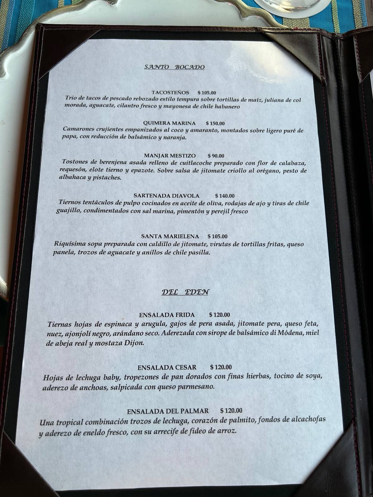 Menu at La Gula restaurant, Zihuatanejo