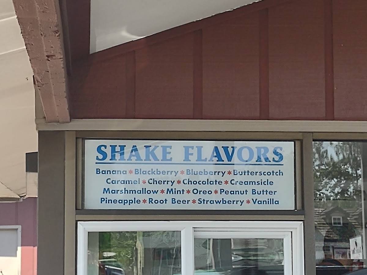 Menu at Laredo Drive In fast food, Naches