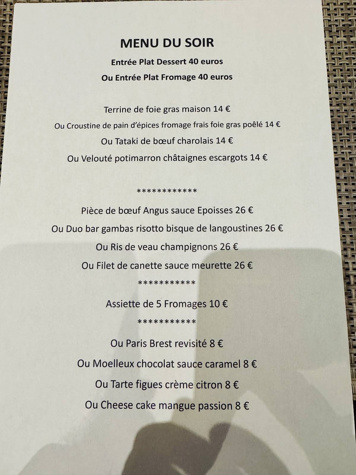 Menu au Le Coin Caché restaurant, Dijon, 2 Pl. Barbe