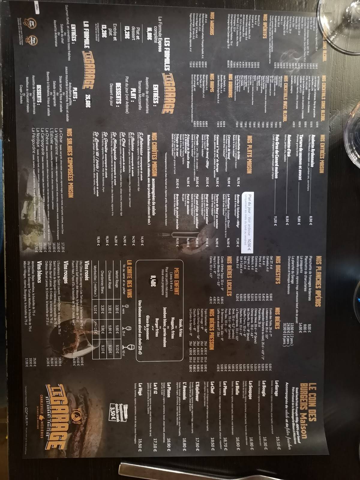 Menu au Le Garage fast food, Charleville-Mézières