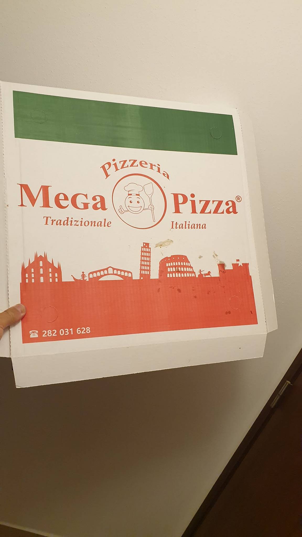 Menu em MeGa Pizza - Lagos restaurante, Lagos