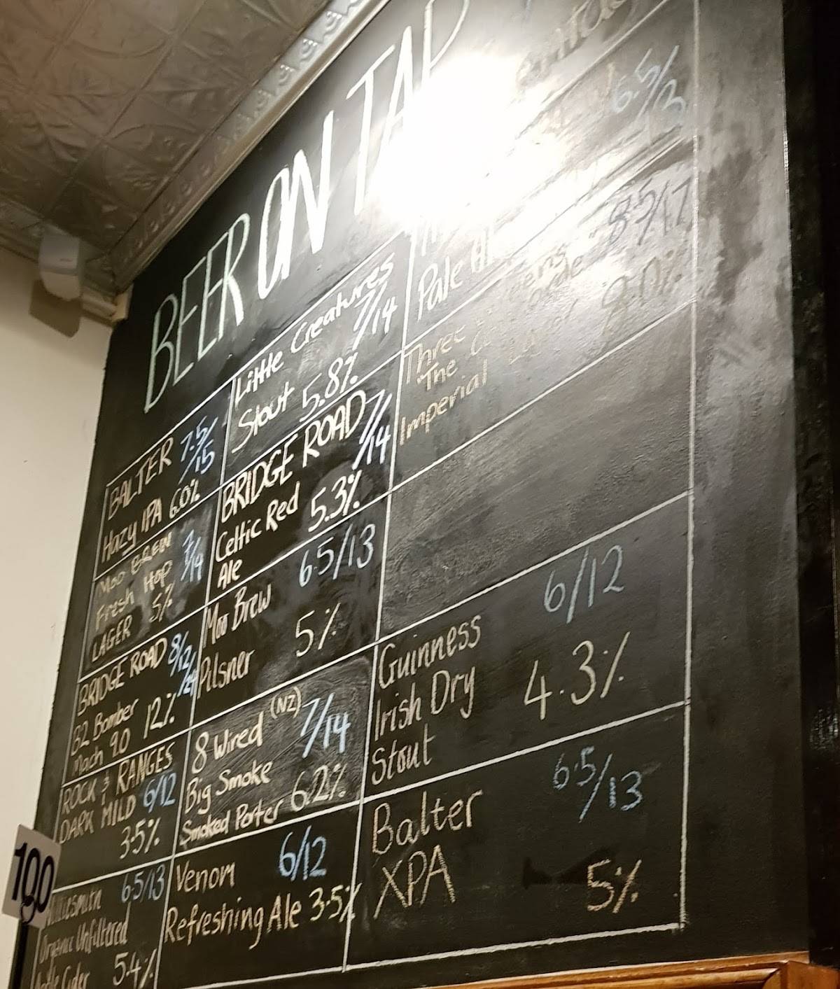 Menu at Mount Macedon Hotel pub & bar, Mount Macedon