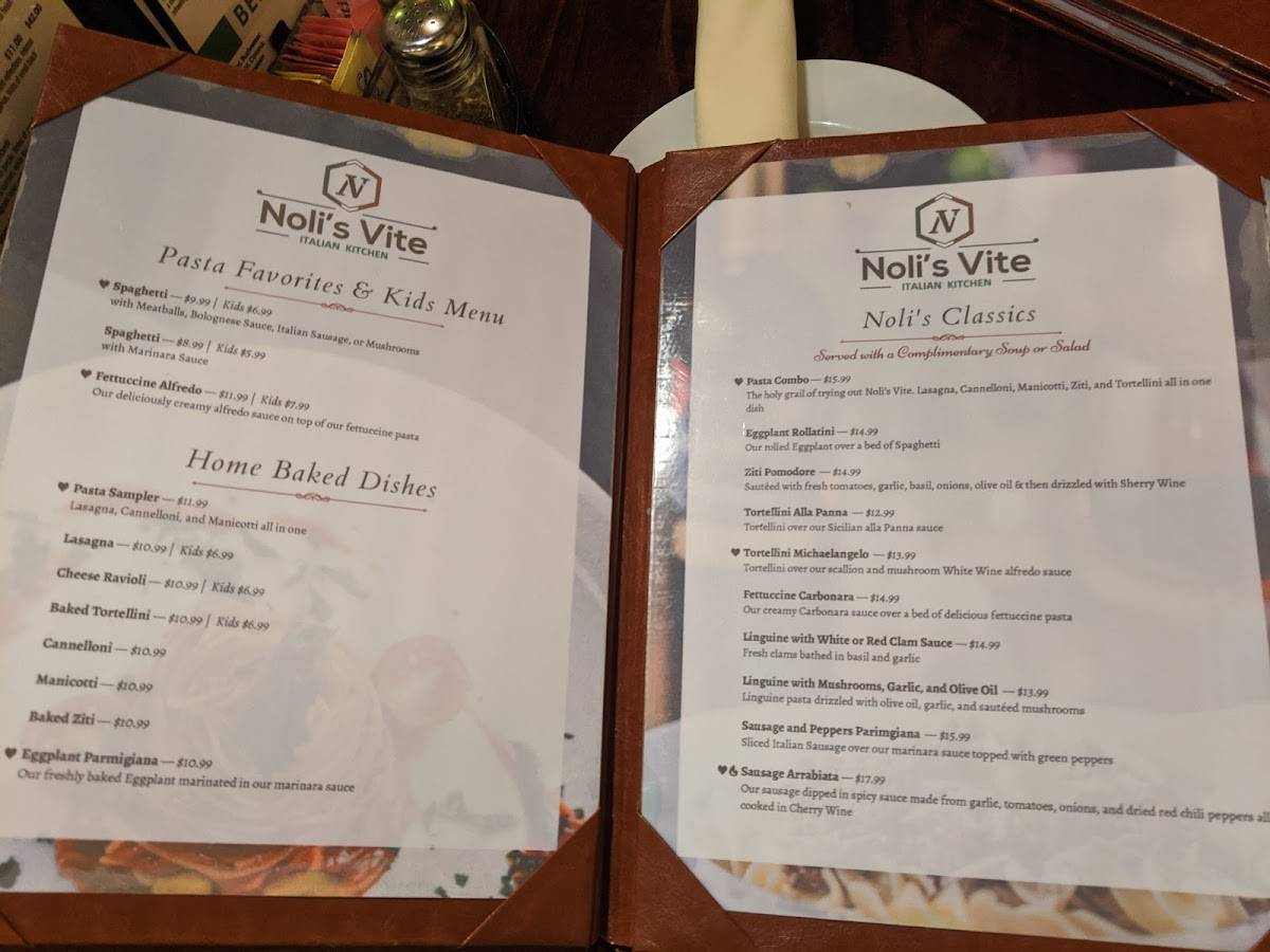 Menu at Noli's Vite pizzeria, New Braunfels