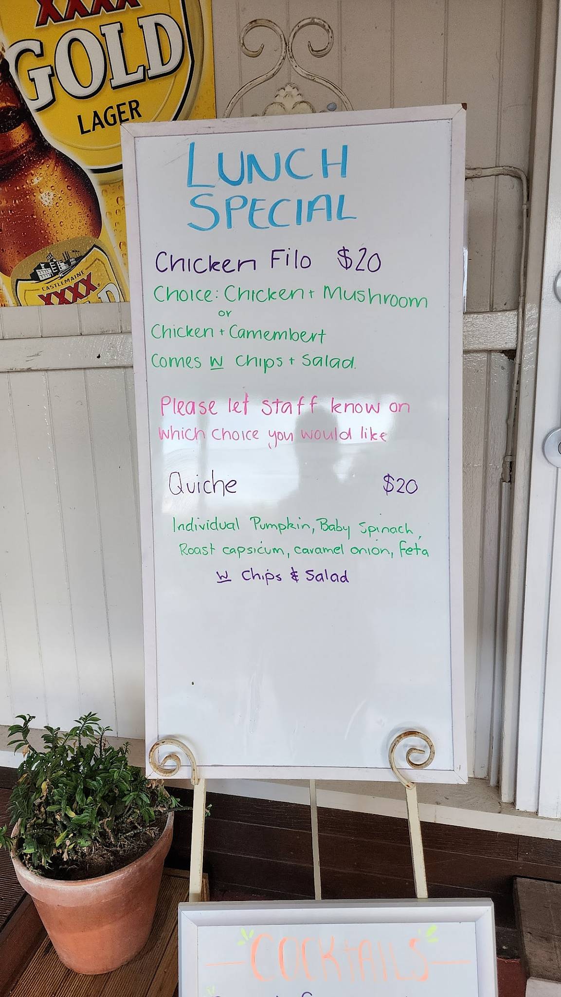 Menu at Pinnacle Family Hotel pub & bar, Pinnacle