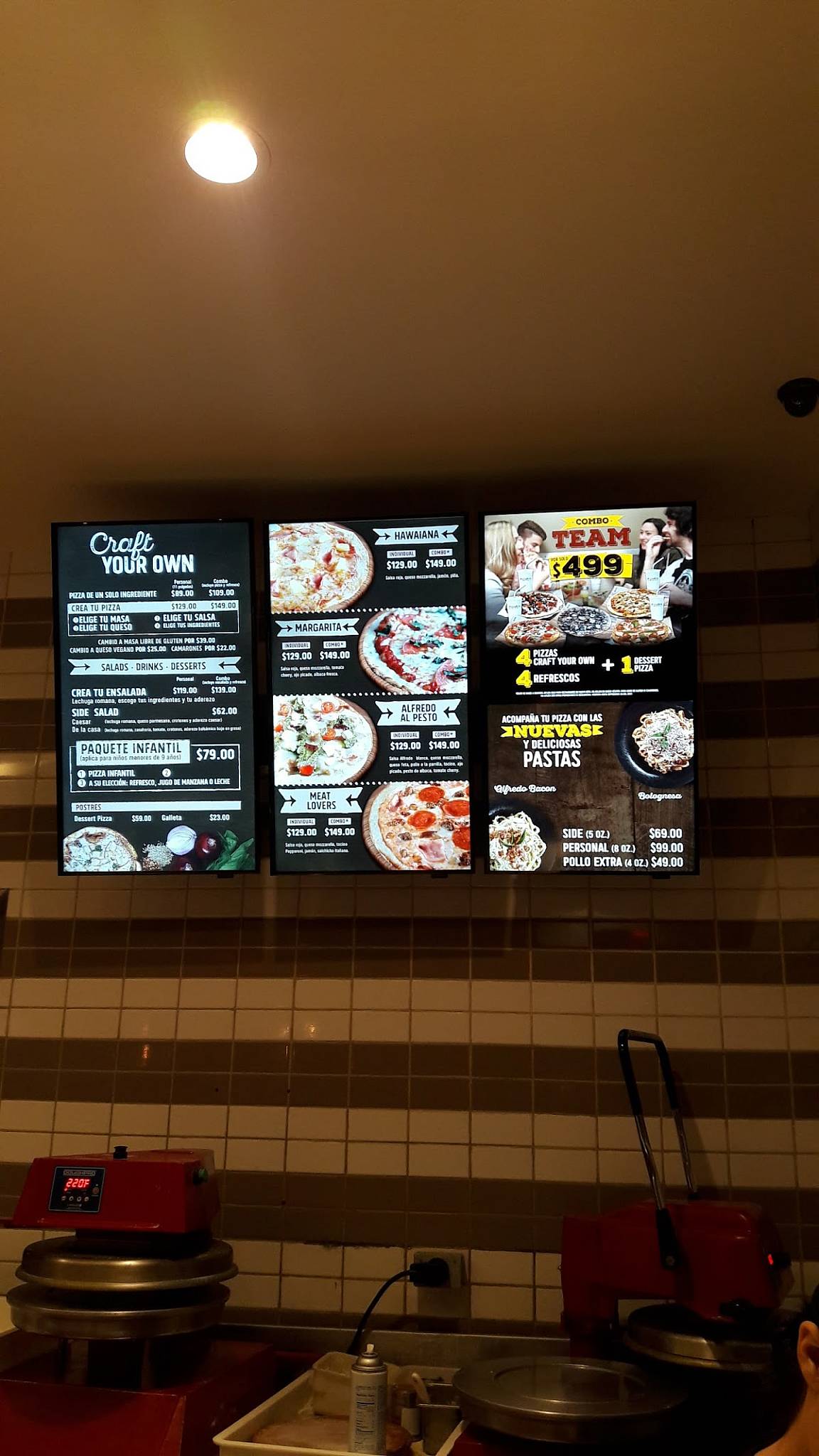 Carta de pizzería PizzaRev, Monterrey, Av Fundidora 600