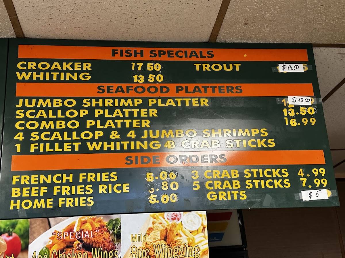 Menu at Al's Carryout restaurant, Washington