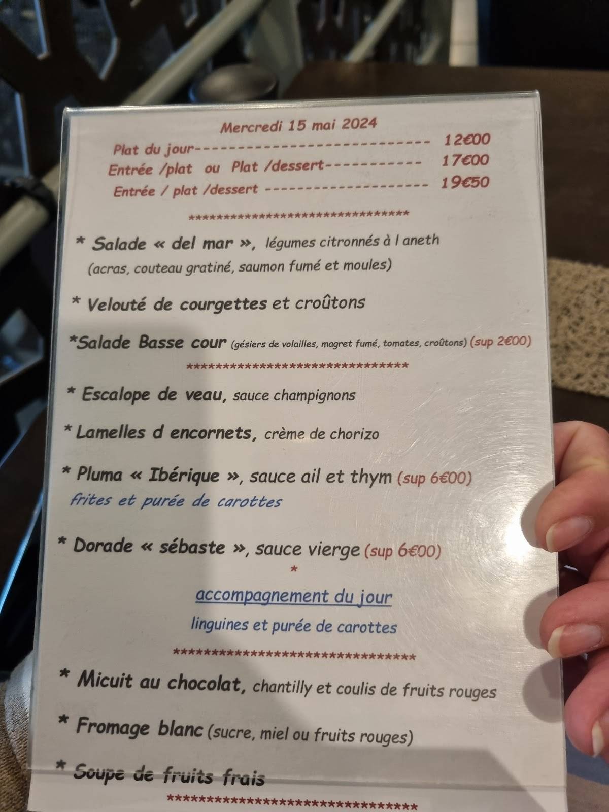 Menu au RESTAURANT LES DUNES, Castres