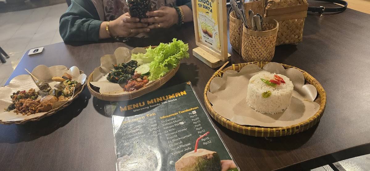 Menu at Waroeng Sunda Teh Sinta restaurant, Batam