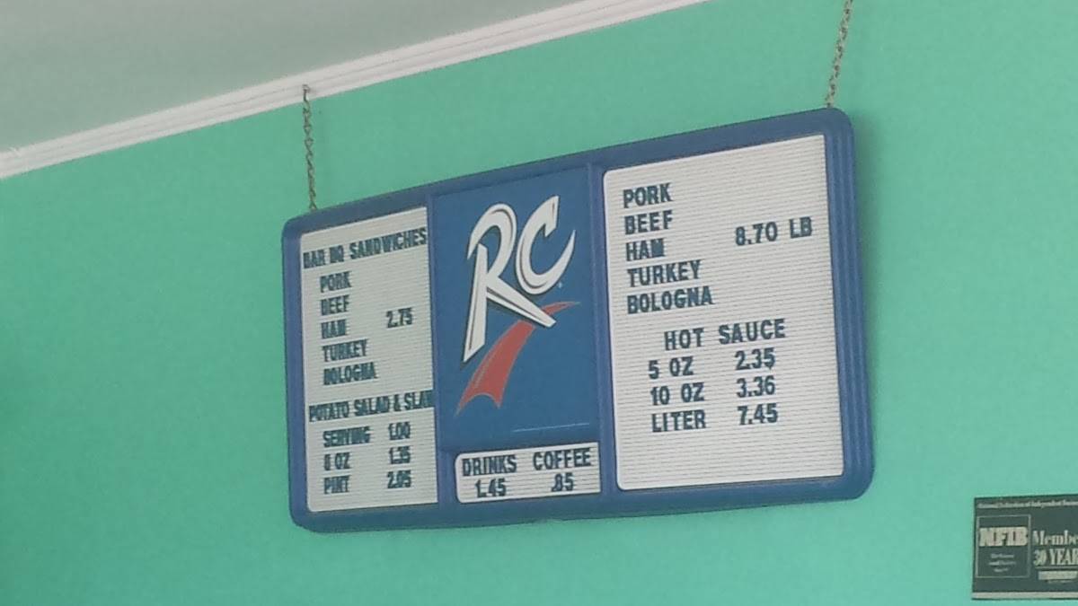 Menu at Starnes Barbecue, Paducah