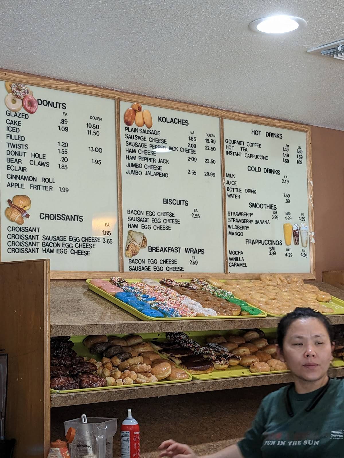 Menu at Sweeties Donuts restaurant, Canyon Lake, FM306