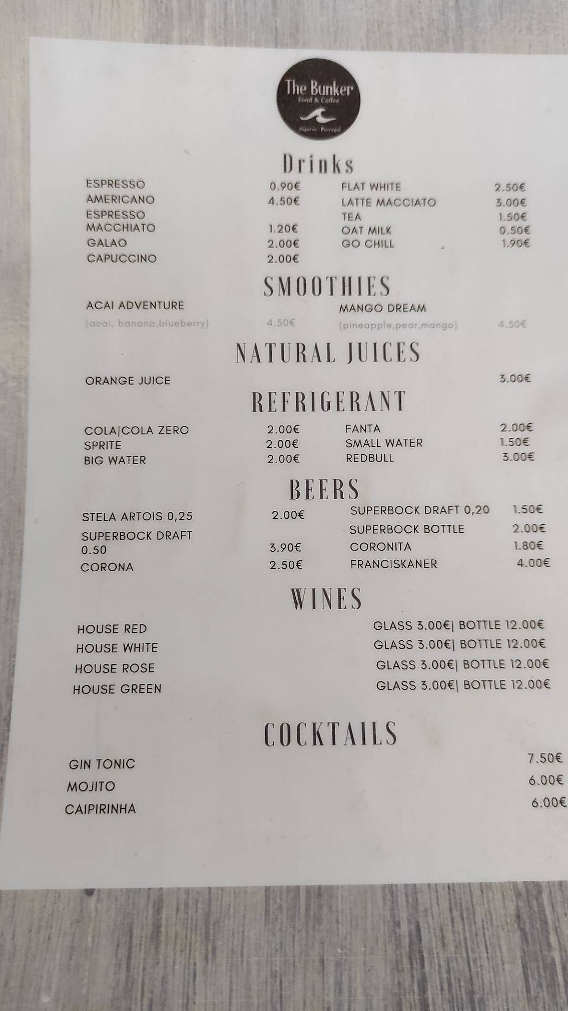 Menu em The Den restaurante, Raposeira