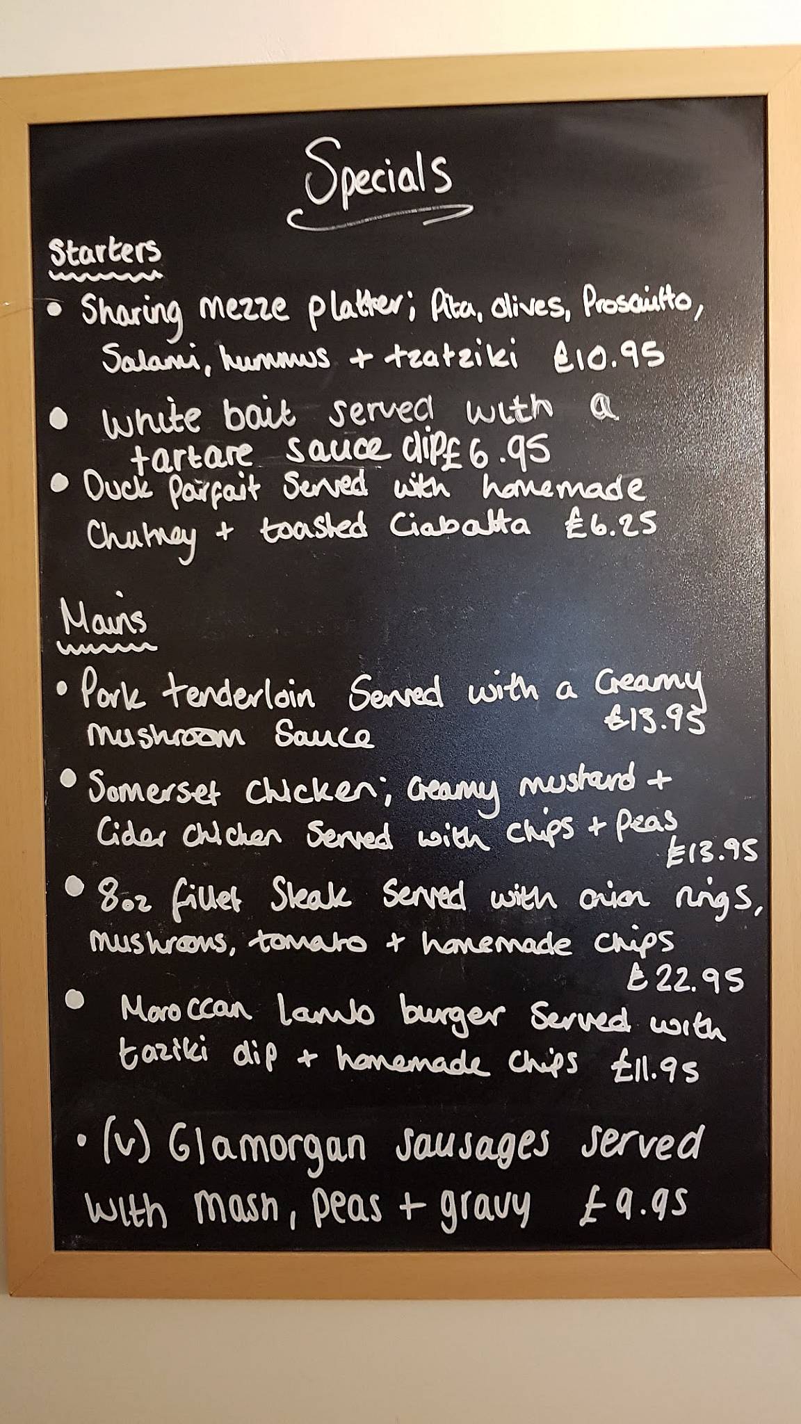 Menu at The Rising Sun pub & bar, Lydney, Woolaston Common