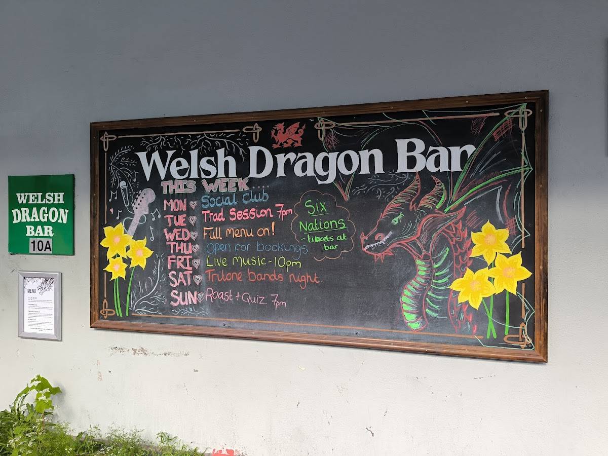 Menu at The Welsh Dragon Bar, Wellington, 10a Cambridge Ter