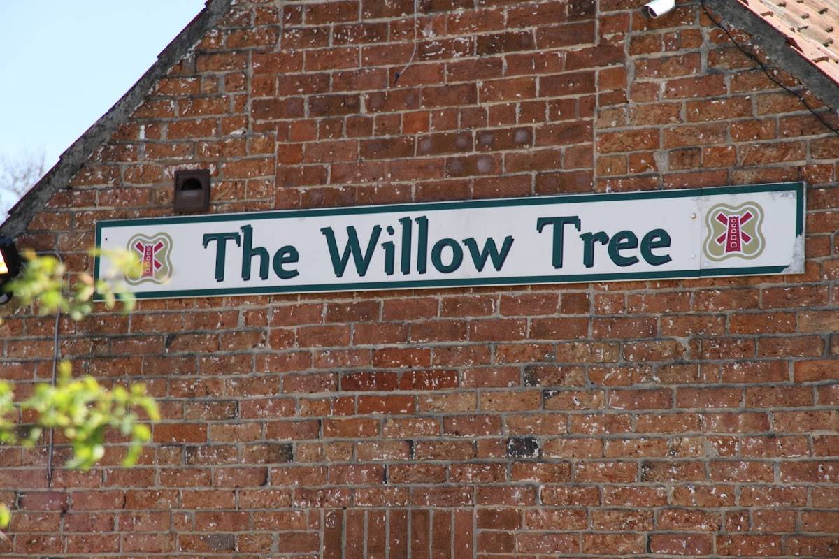 Menu at The Willow Tree pub & bar, Collingham