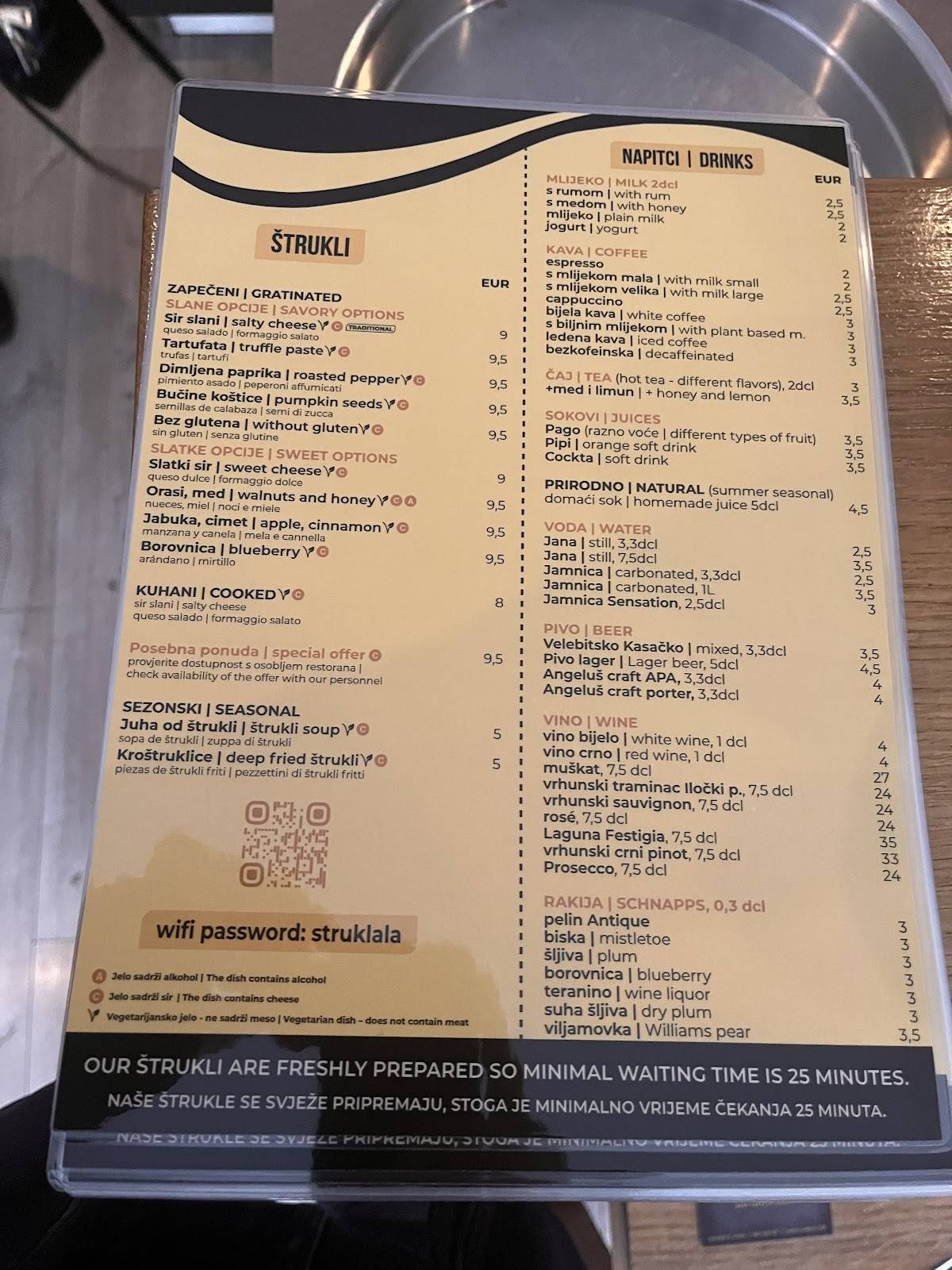Menu at La Štruk restaurant, Zagreb