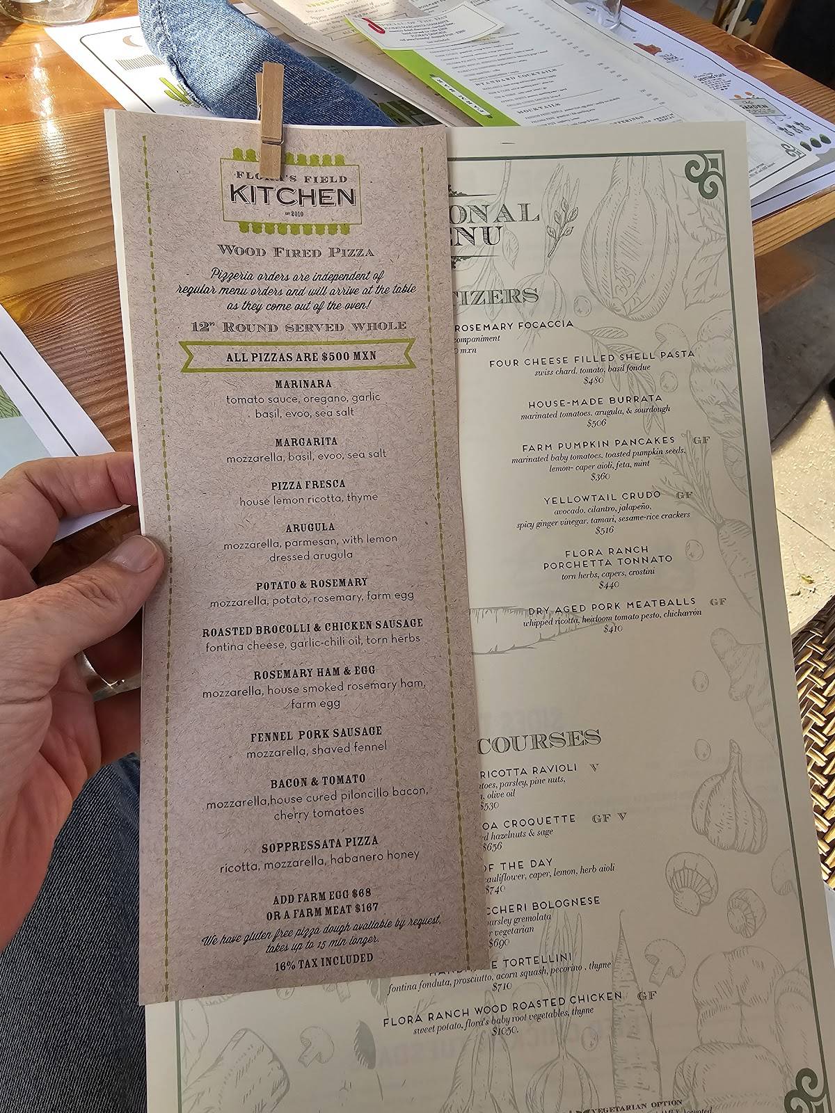 Menu at Flora's Field Kitchen pizzeria, Ánimas Bajas