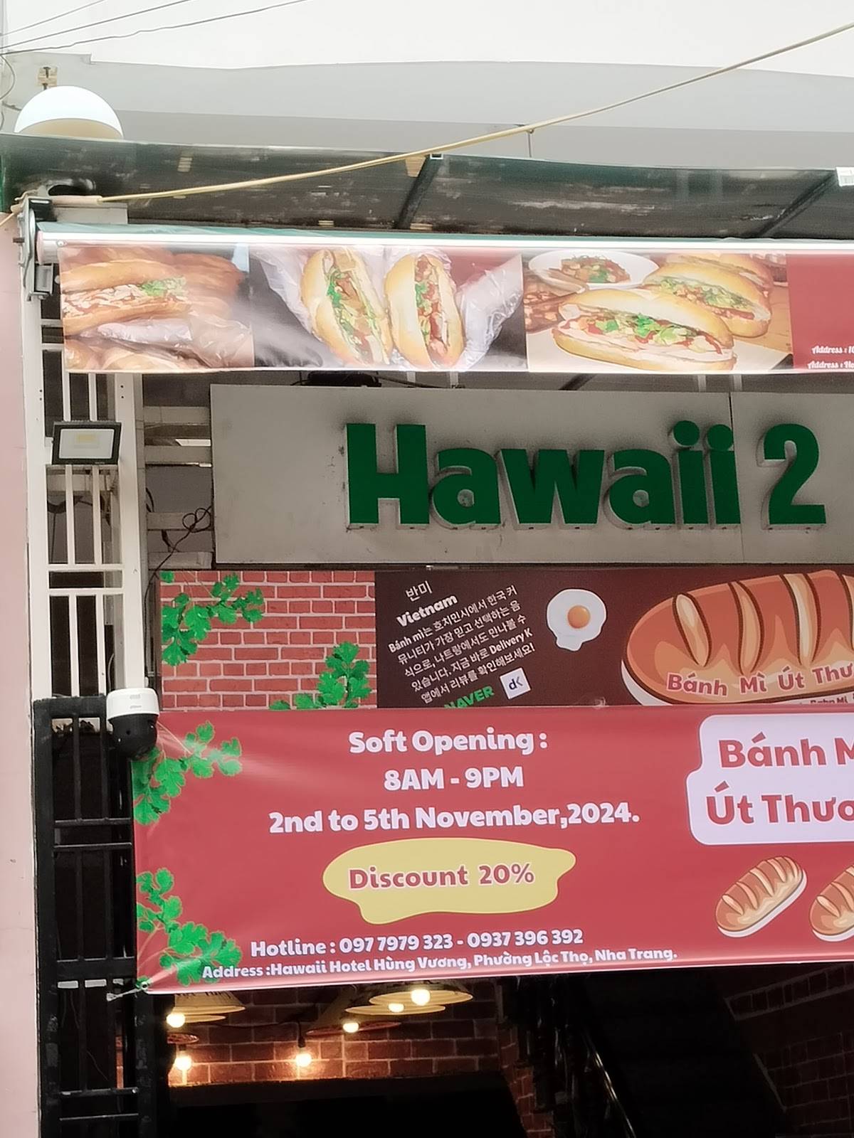 Menu at Bánh mì Út Thương, Ninh Hòa