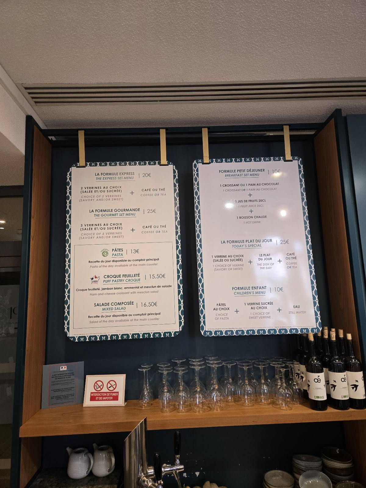 Menu at Café 1902, Paris, 2 Av. Winston Churchill