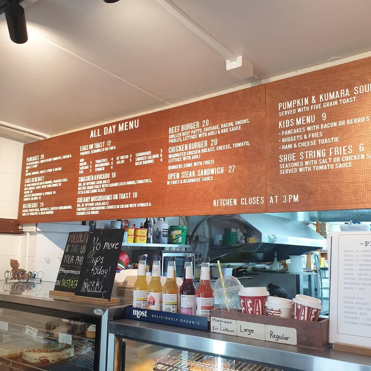 Menu at Parsons Cafe and Bakery, Wellington