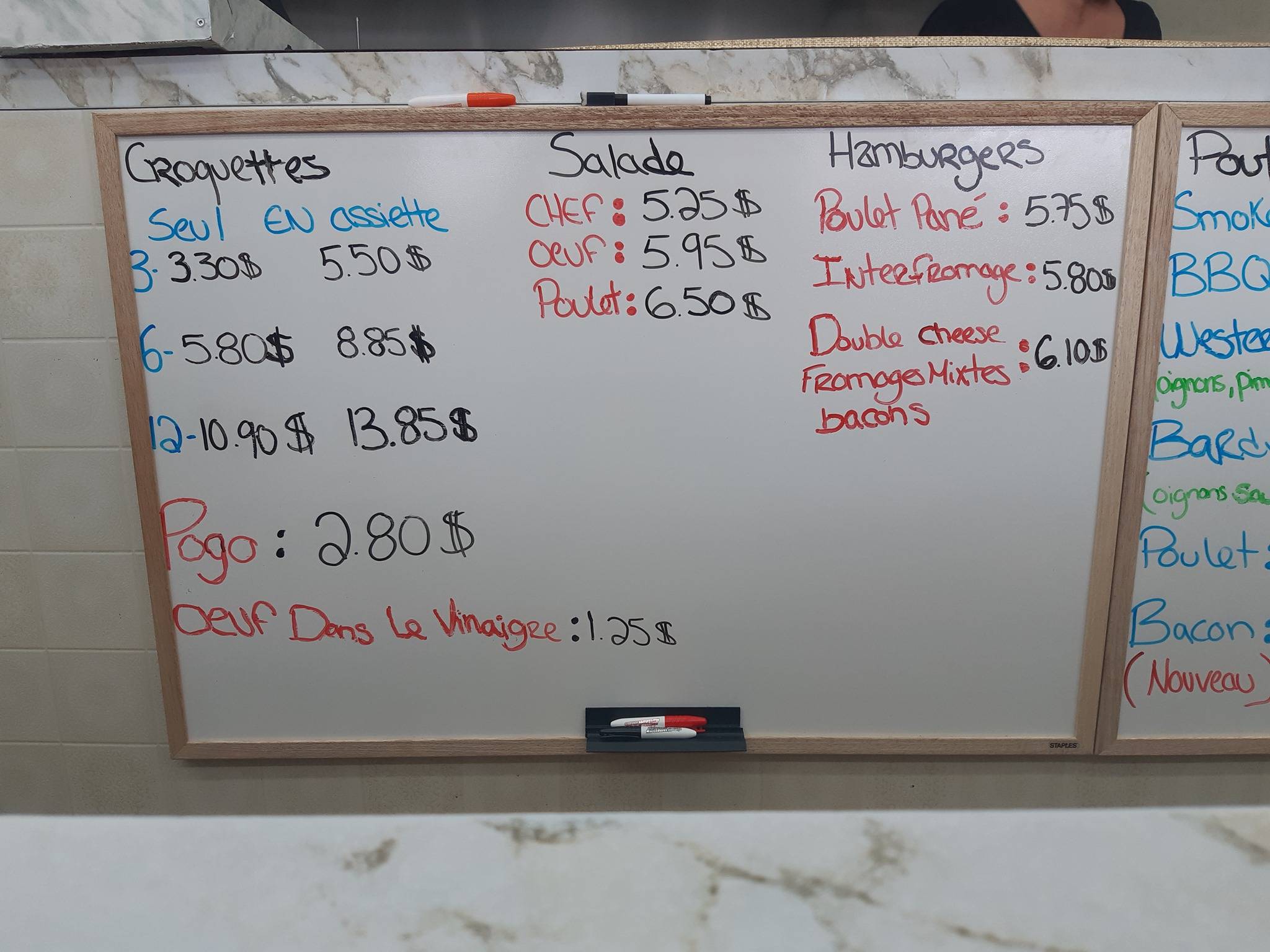 Menu au Casse-Croûte restaurant, Québec, Ave Maufils