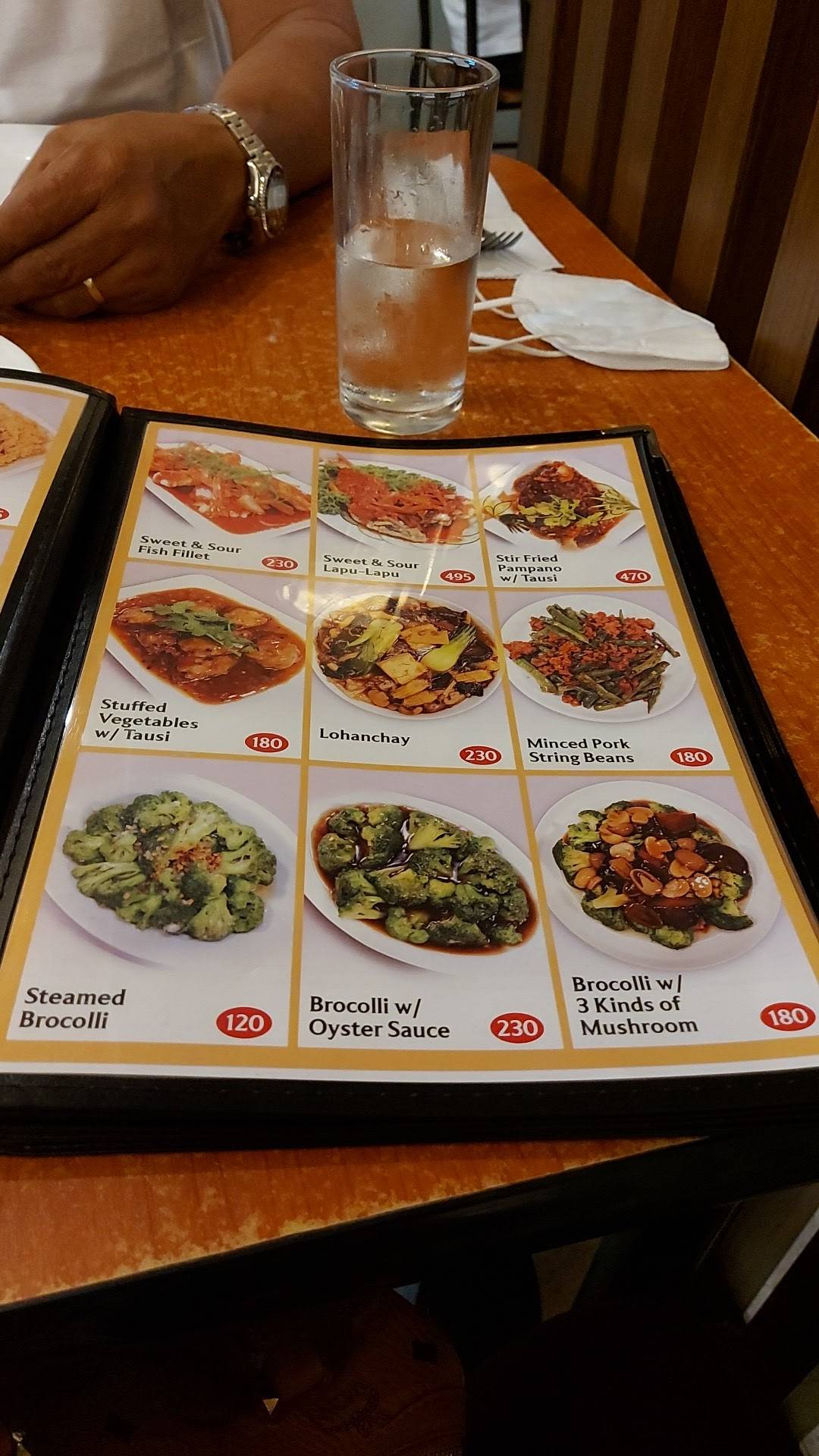 Menu at El Bulakenyo Restaurant, Malolos