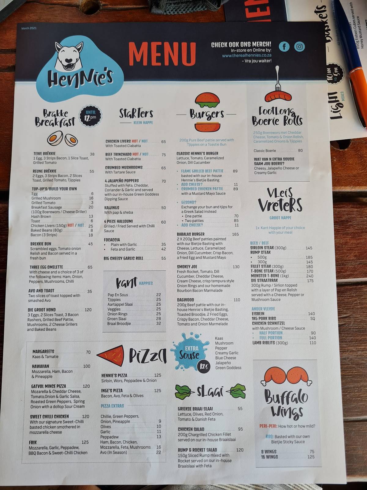 Menu at Hennie's Moreleta Restaurant, Pretoria