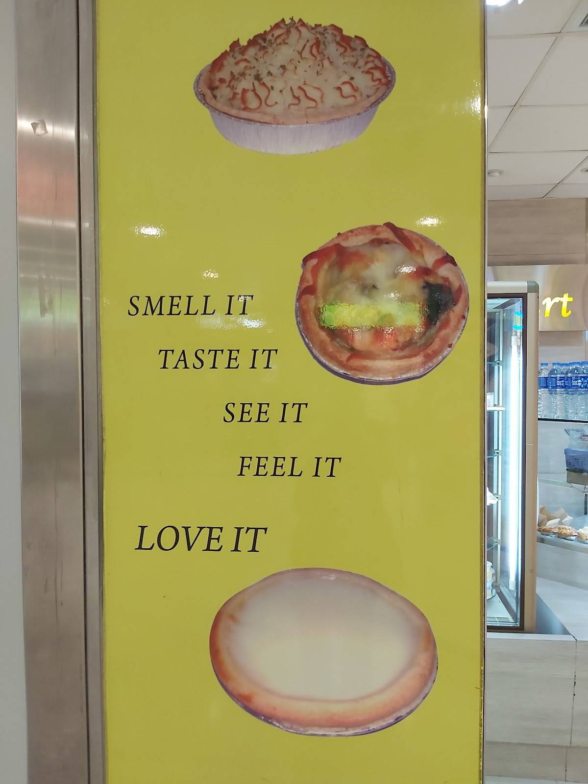 Menu at Starbucks (Cheung Kong Center), Hong Kong, Cheung Kong Center