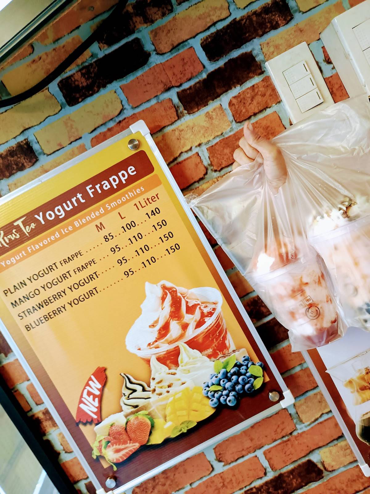 Carta de Krusty Waffle - Barangka, Mandaluyong