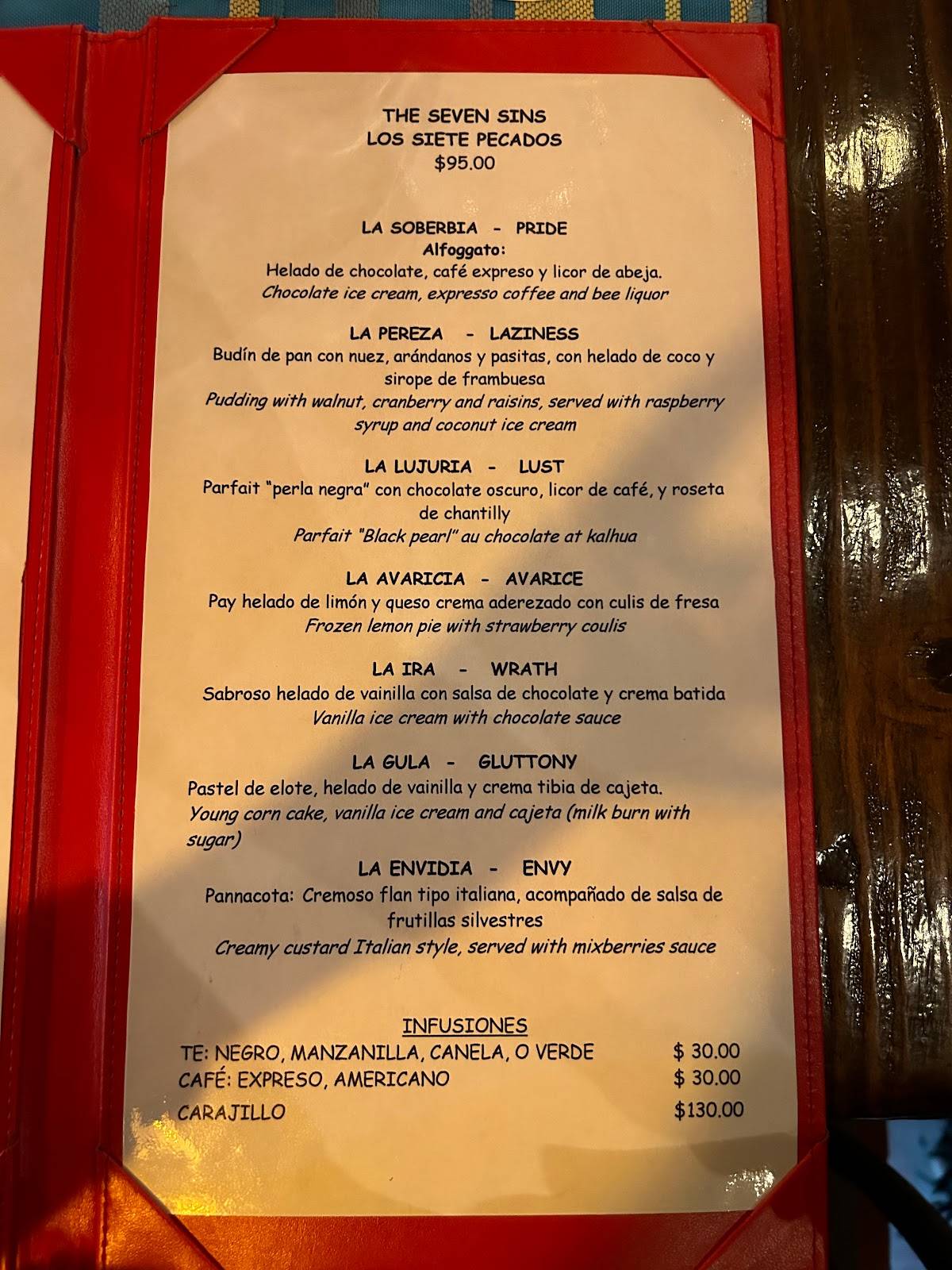 Menu at La Gula restaurant, Zihuatanejo