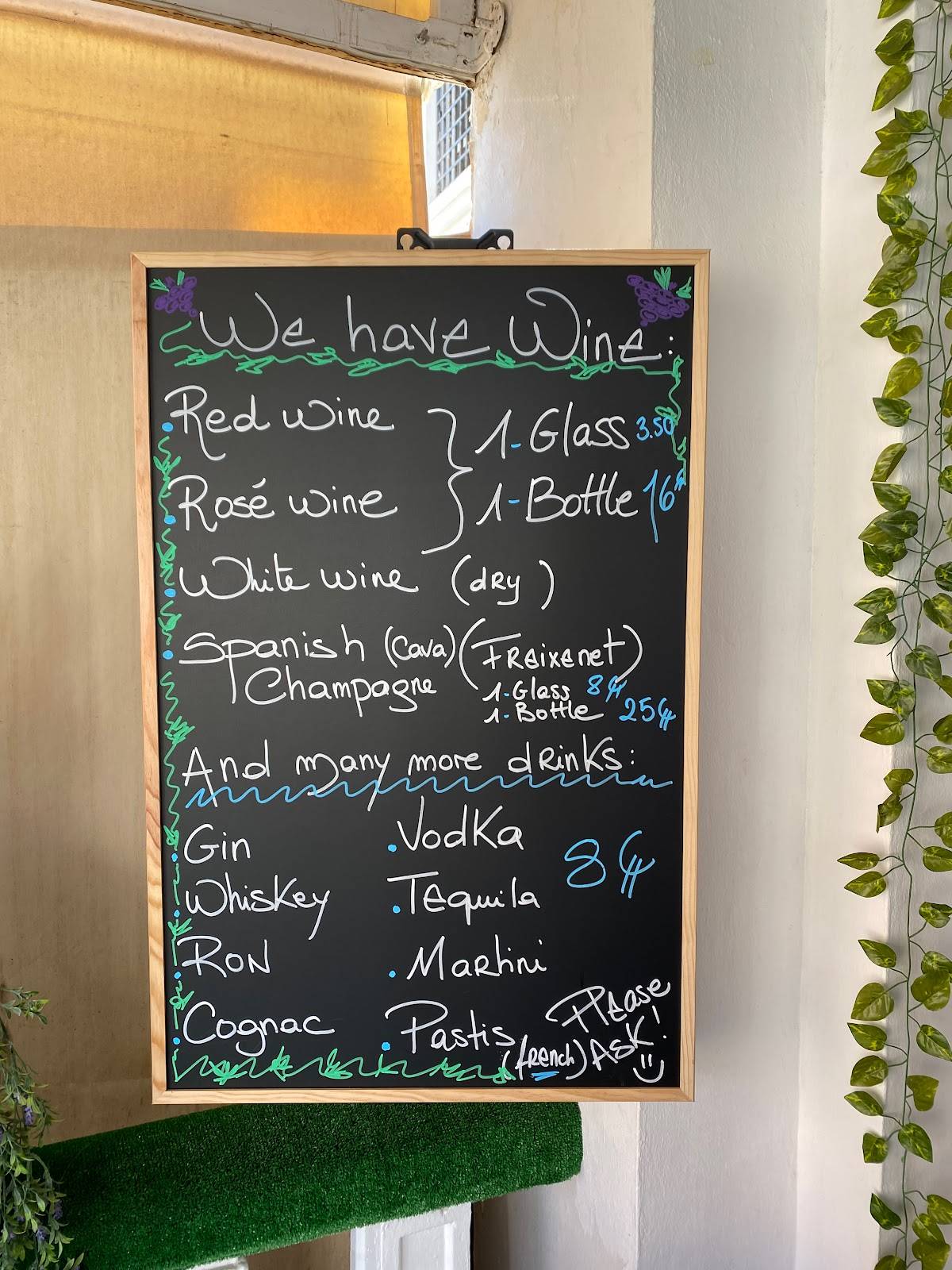 Menu at La Joya pub & bar, Costa Adeje