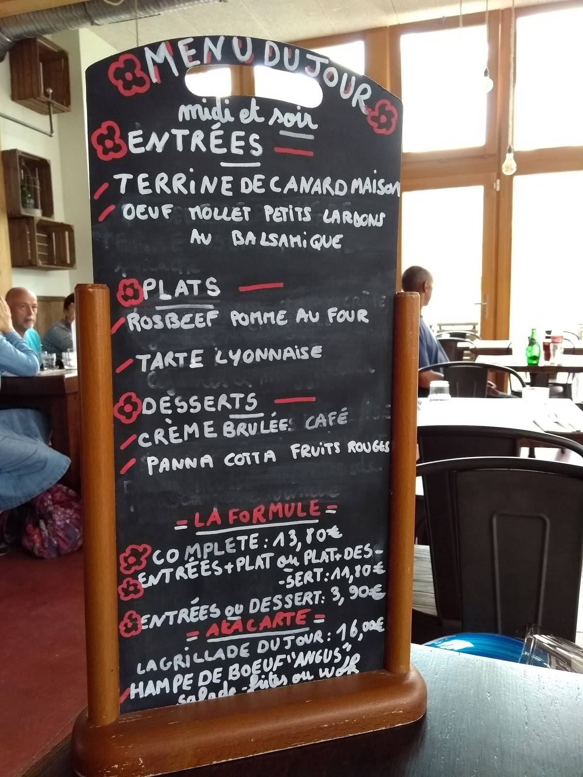 Menu au Le Passage À Niveaux restaurant, Paris