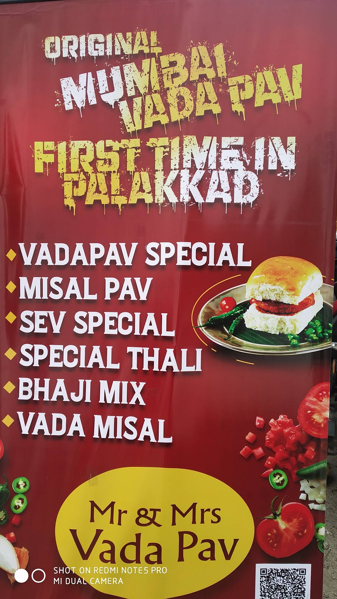 Menu at MR & MRS VADA PAV, Palakkad