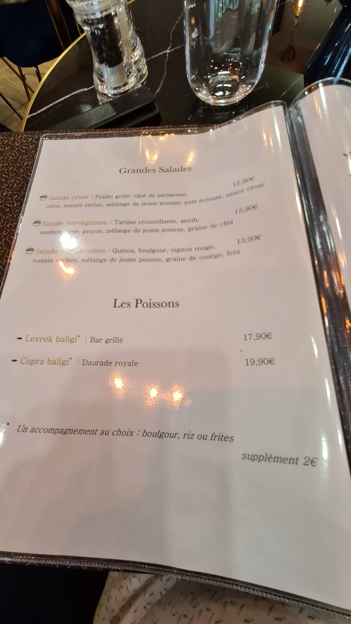Menu au NEFIS restaurant, Paris