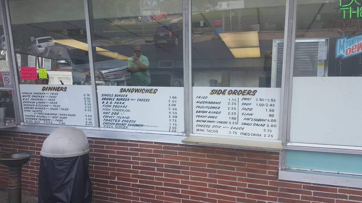 Menu at Fast Eddie's Fried Chicken restaurant, Alton