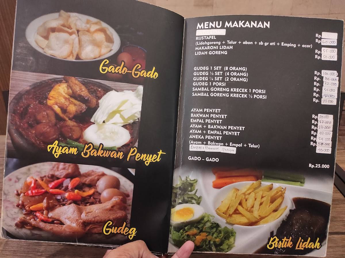 Carta del restaurante Happy Suzy Pakuwon City, Surabaya
