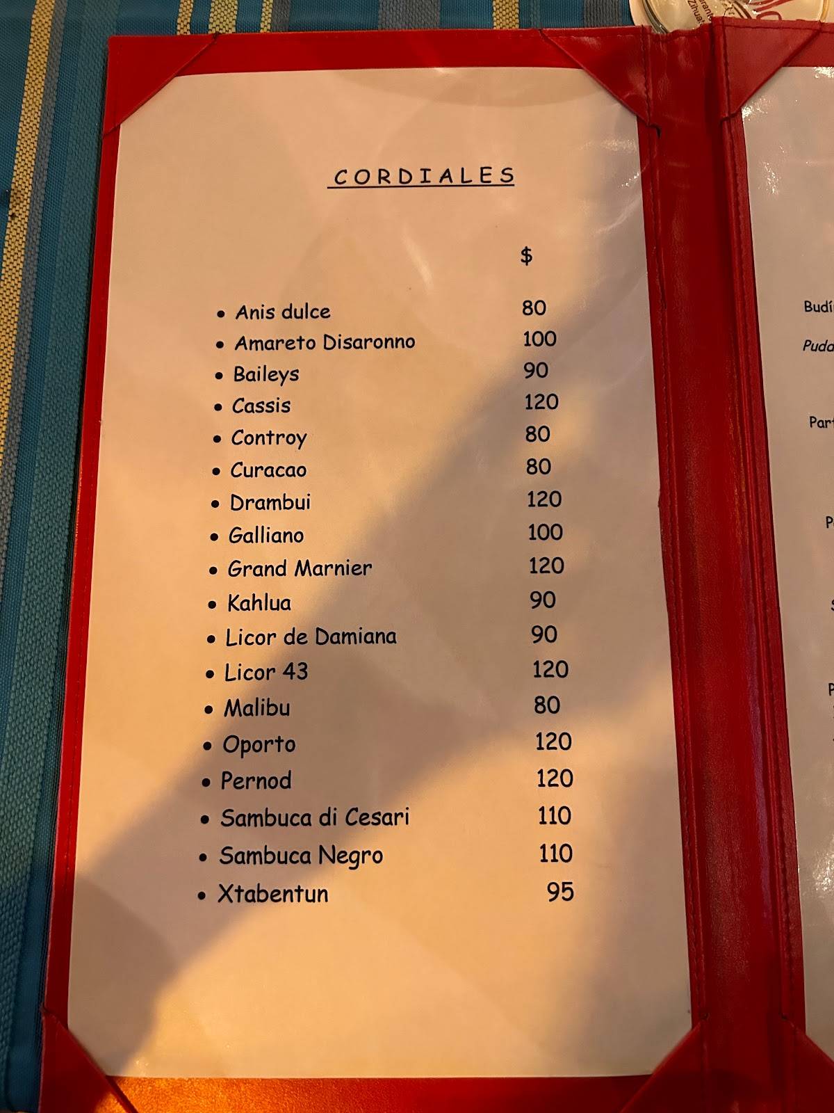 Menu at La Gula restaurant, Zihuatanejo