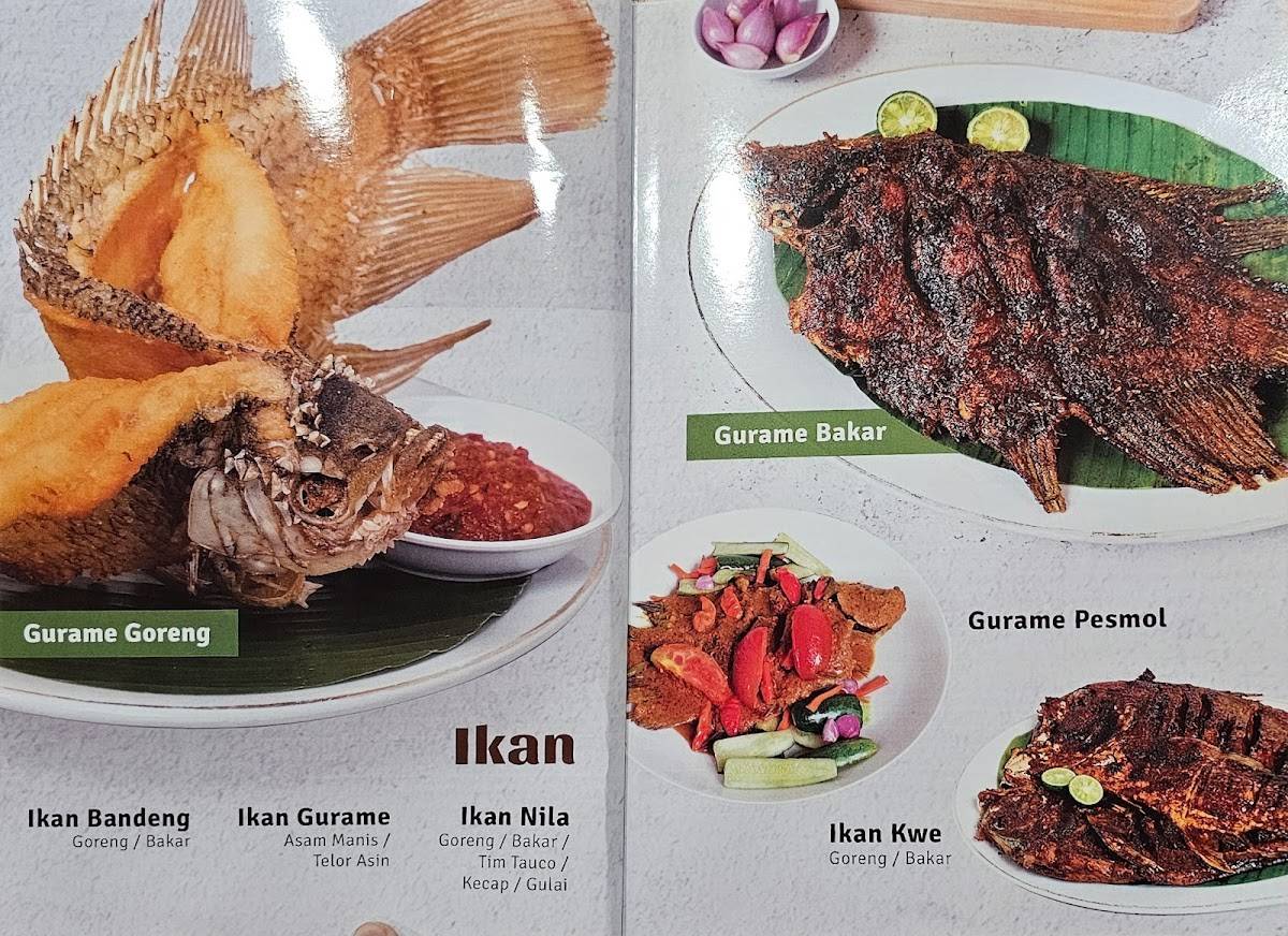 Menu at Pandan Bistro restaurant, Jakarta, 1