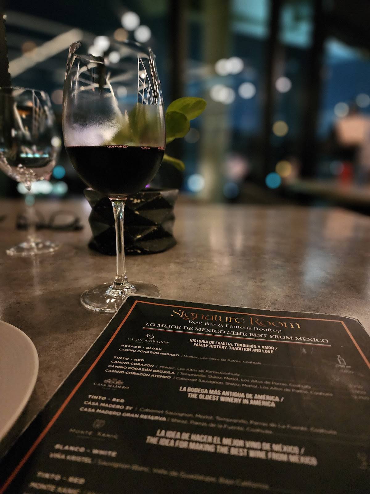 Menu at Signature Room Restaurant Bar & Famous Rooftop, Monterrey