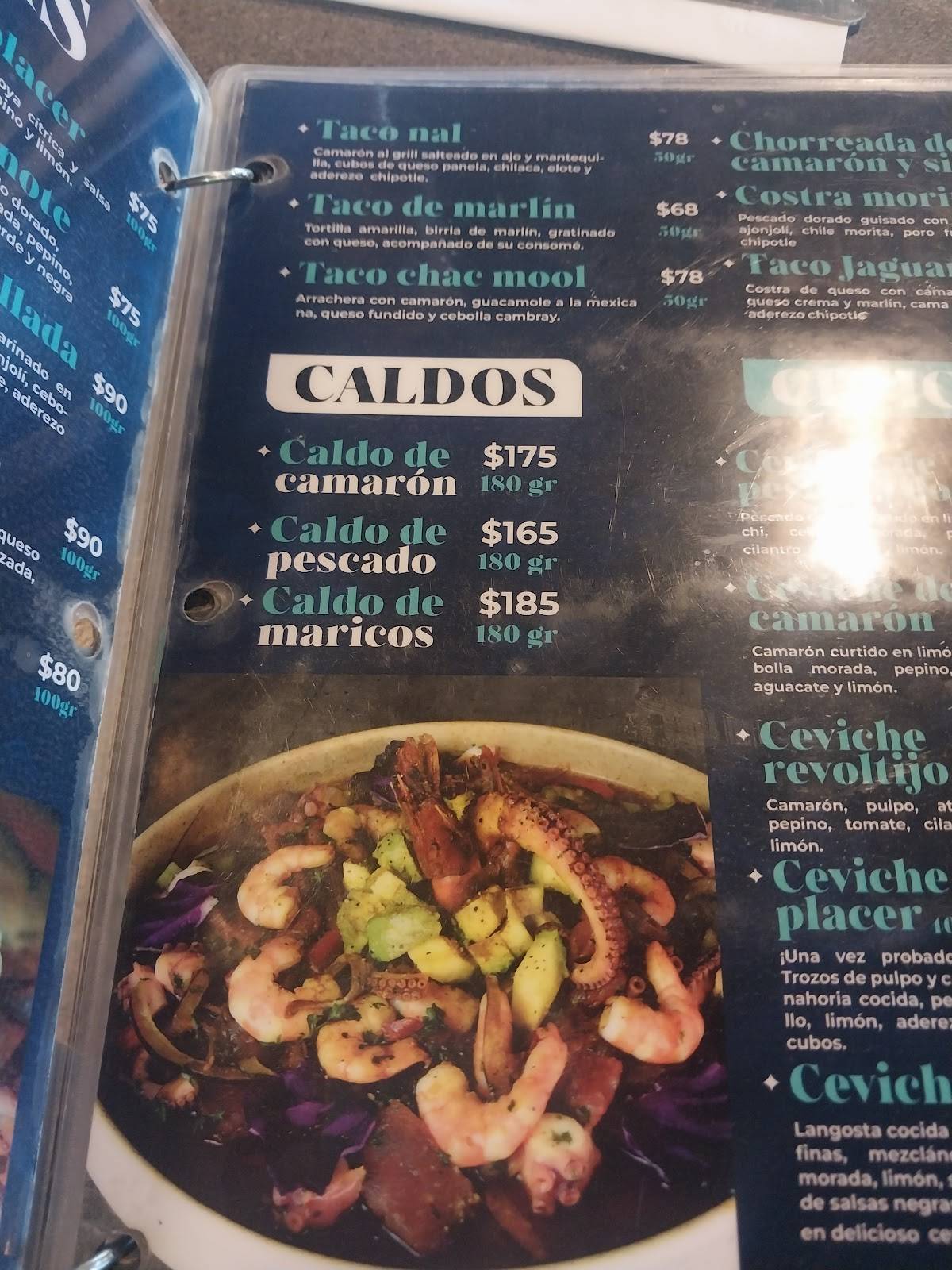 Menu at Riviera fish & grill restaurant, Torreón