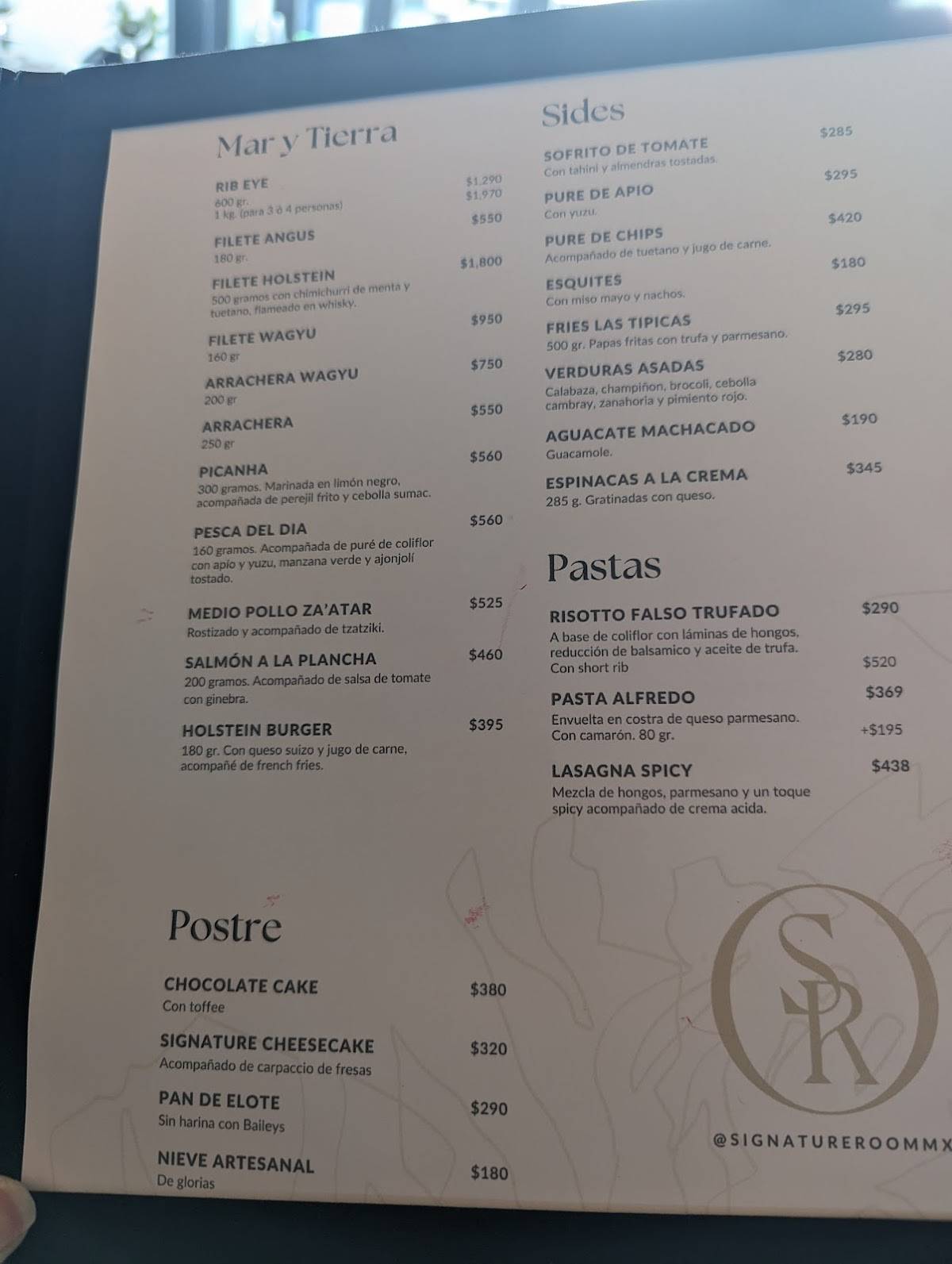 Carta de Signature Room Restaurant Bar & Famous Rooftop, Monterrey