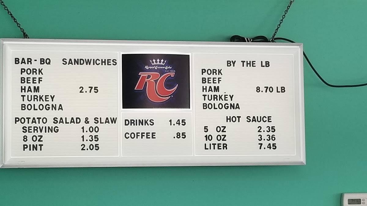 Menu at Starnes Barbecue, Paducah