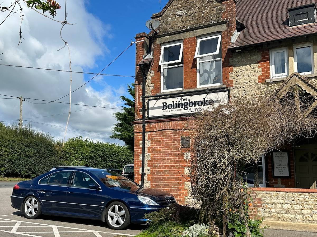 Menu at The Bolingbroke Arms pub & bar, Swindon, Hook St