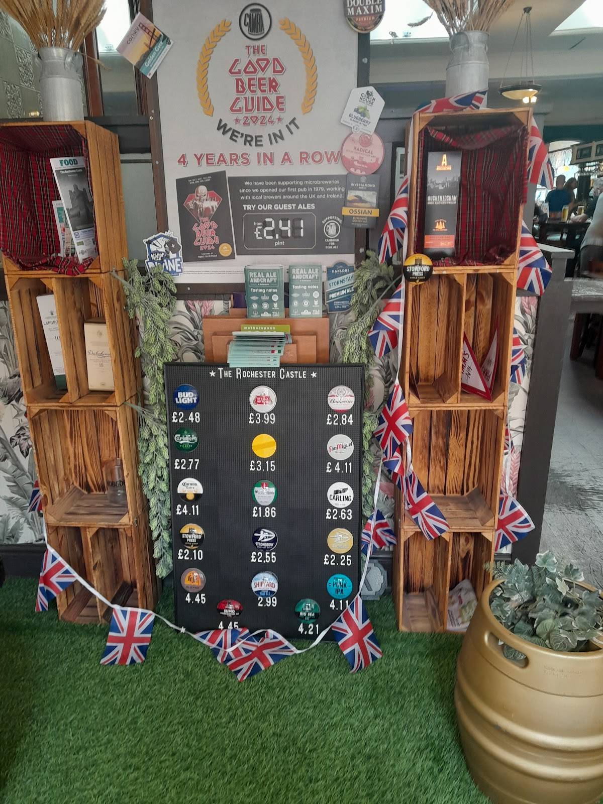 Menu at The Rochester Castle pub & bar, London, 143-145 Stoke Newington ...