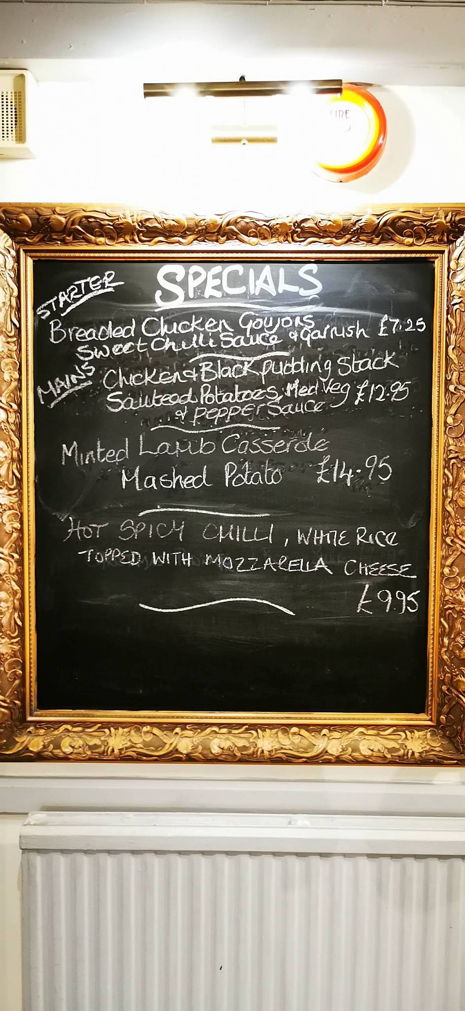 Menu at The Royal William restaurant, Cheltenham, Cheltenham Road