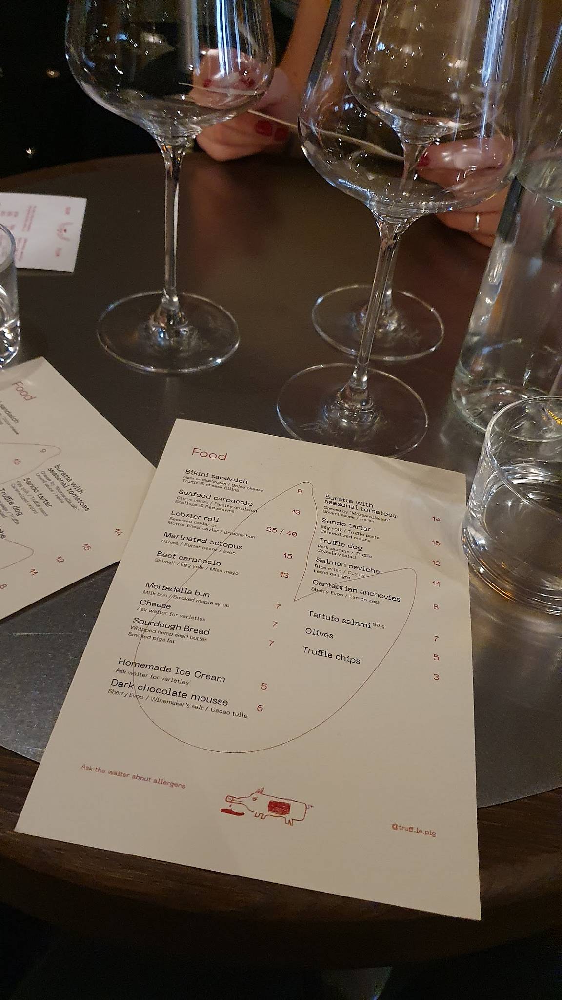 Menu at Truff Le Pig pub & bar, Riga
